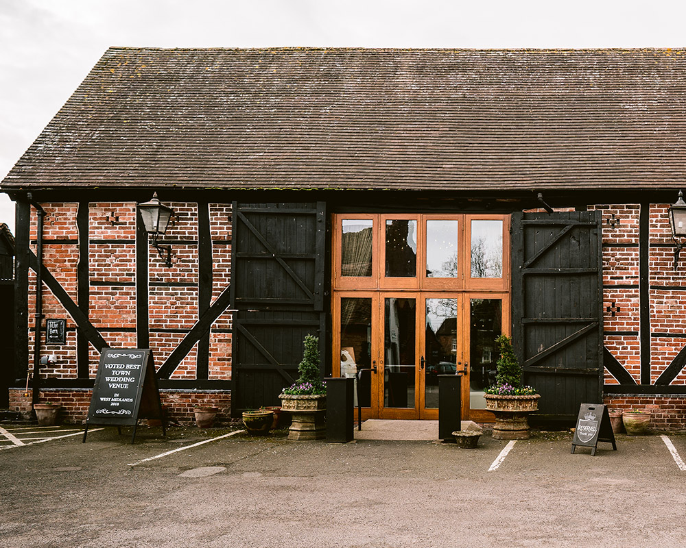 Gardens - Hundred House